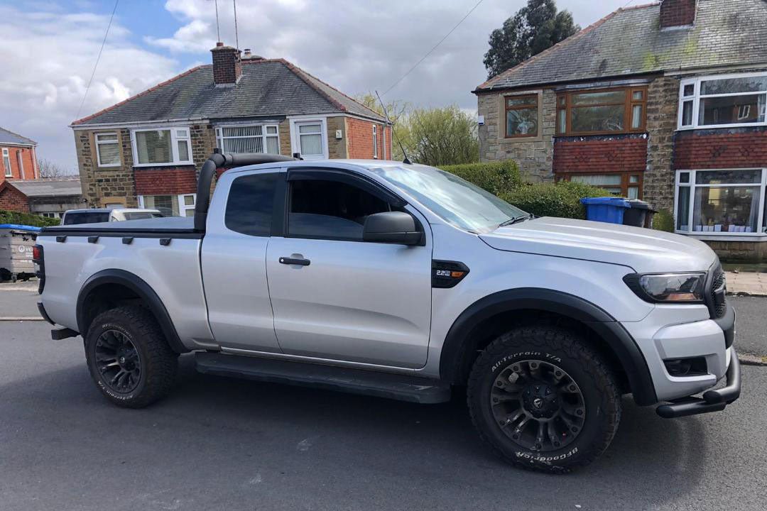 Ford Ranger T6 SUPER CAB Eagle1 Soft Roll-Up Tonneau Cover - With ...