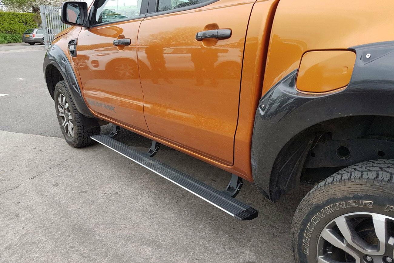 Ford Ranger T6/T7/T8 Eagle1 Electric Side Steps - Eagle 4x4